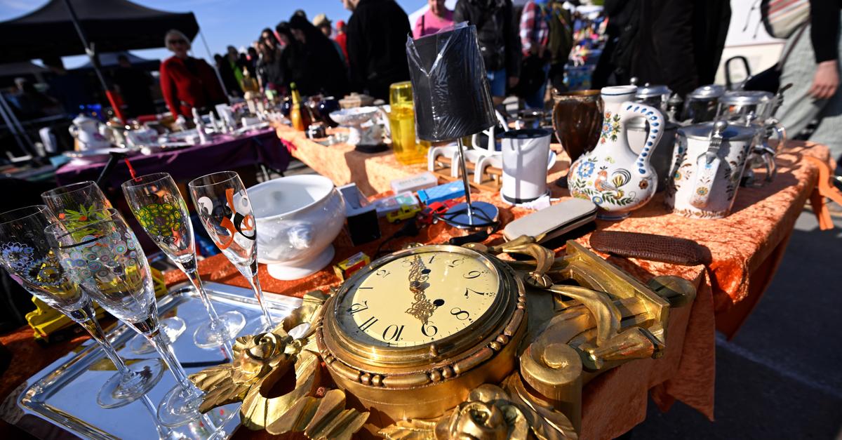 Flohmarkt im Ortskern von Worms-Herrnsheim zieht Besucher an