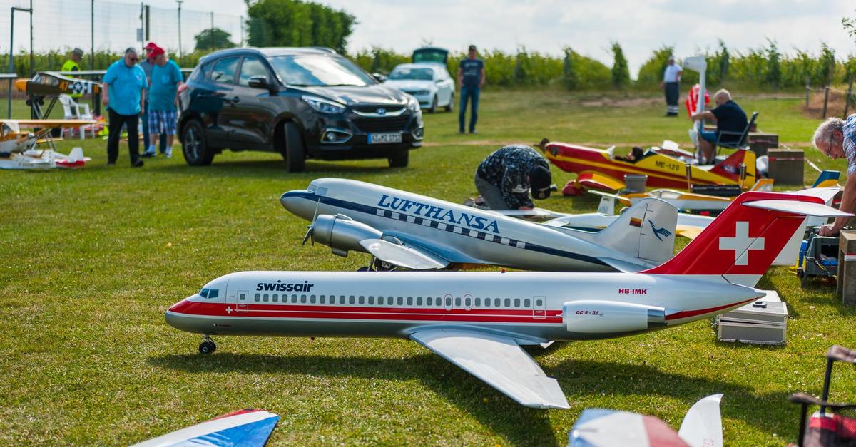 „Wormser Stare“ veranstalten Modellflugtag in Mettenheim