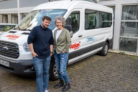 Mobile Informationen und Beratung: Multiple-Sklerose-Infobus in Worms