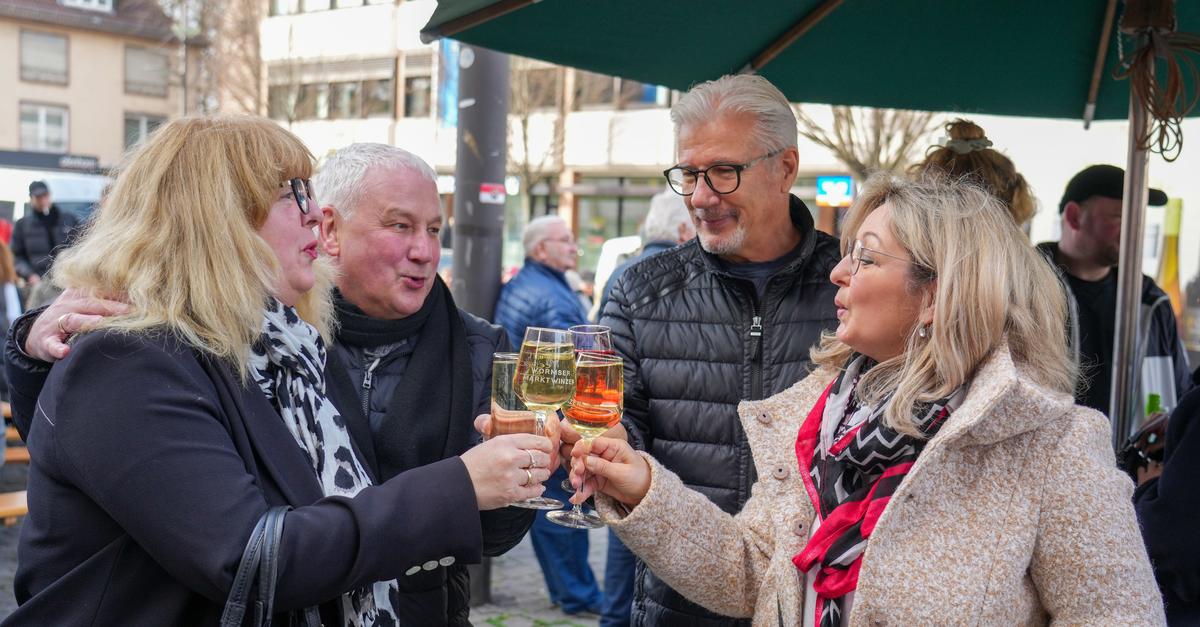 Wormser Marktwinzer haben beim Auftakt viel zu tun