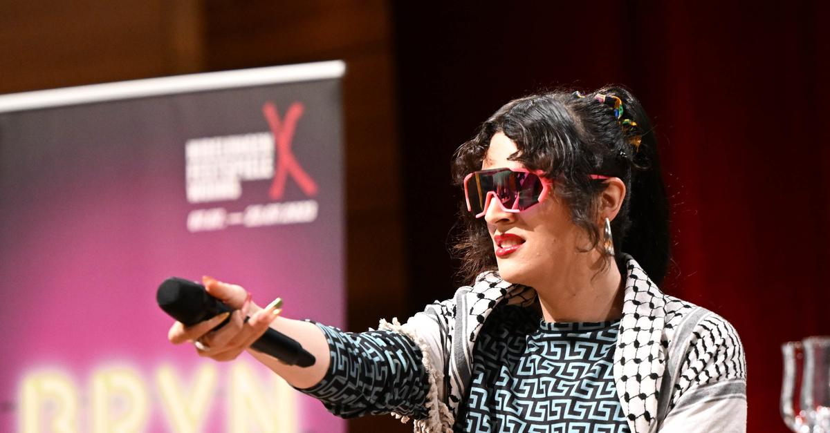 Schauspielerin Parisa Madani: Engagiert für Freiheitskämpfe