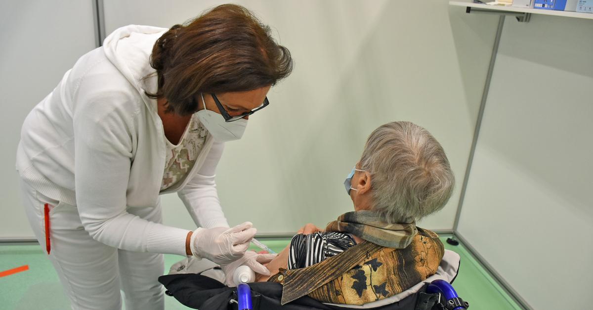 Die ersten 50 Menschen sind in Worms geimpft