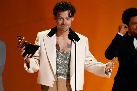Harry Styles kündigt neue Musik an