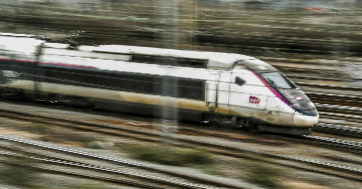 TGV kracht in Nordfrankreich in Laster - Toter und Verletzte